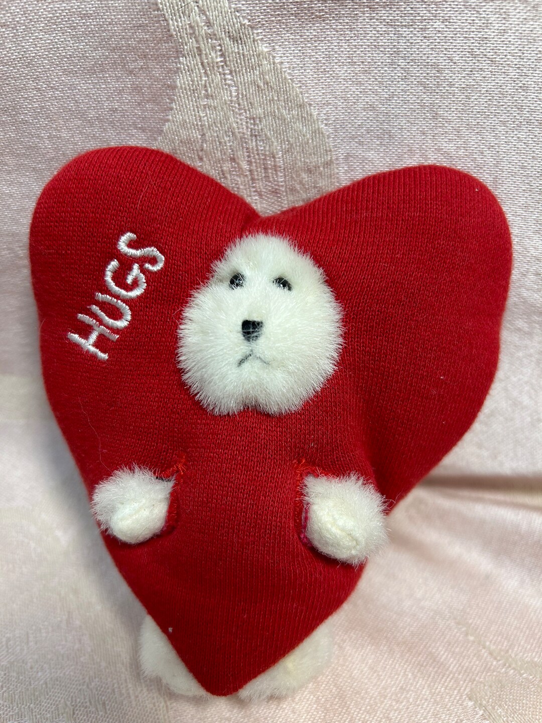 Vintage Boyds Valentine Peeker Bear ~ HUGS - 4 1/2 Inches - Etsy