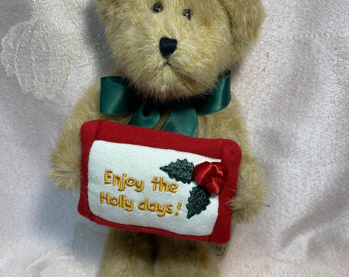 Vintage Boyds Bear Holly Beary - 8 Inches - Etsy