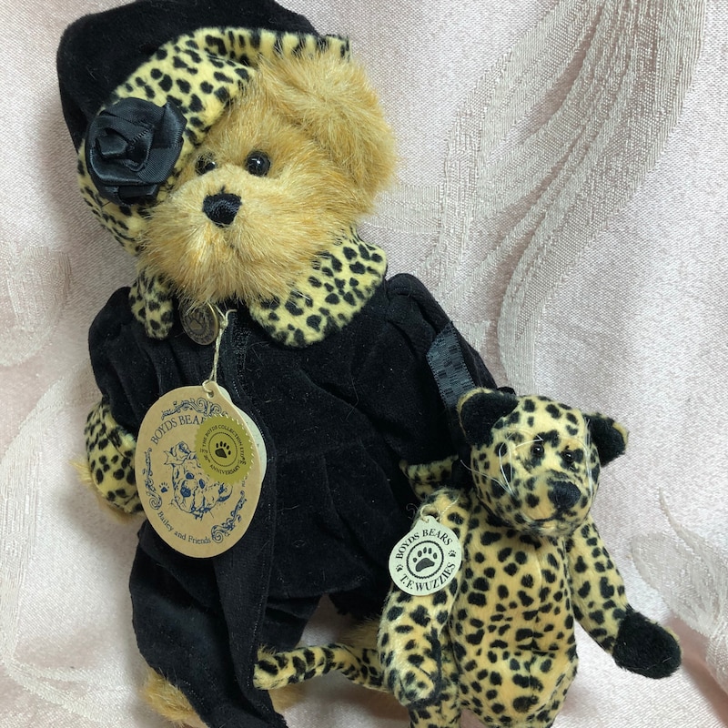 Boyd Bear Bailey - Etsy