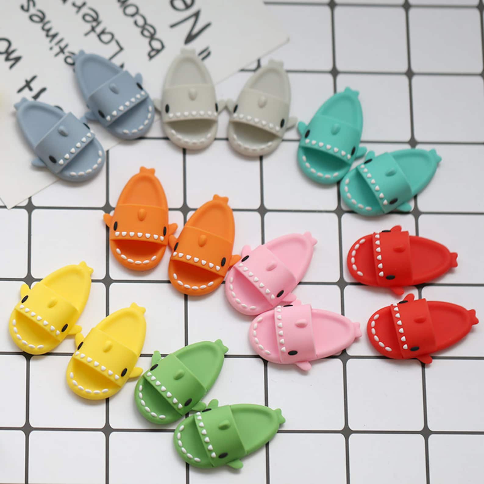 3 Pairs of Shoes Very, Very Funny, Wearing Slippers, Can Make a ...