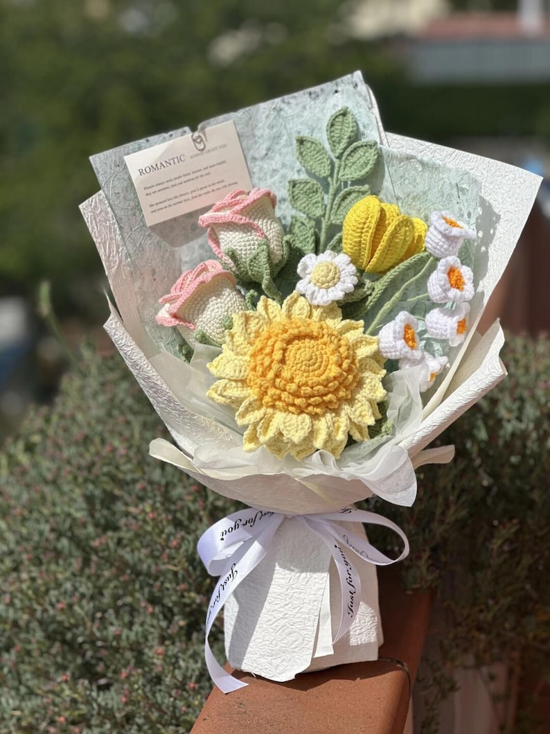Custom Gift Bouquets | Handmade Flowers | Everlasting Bouquets ...