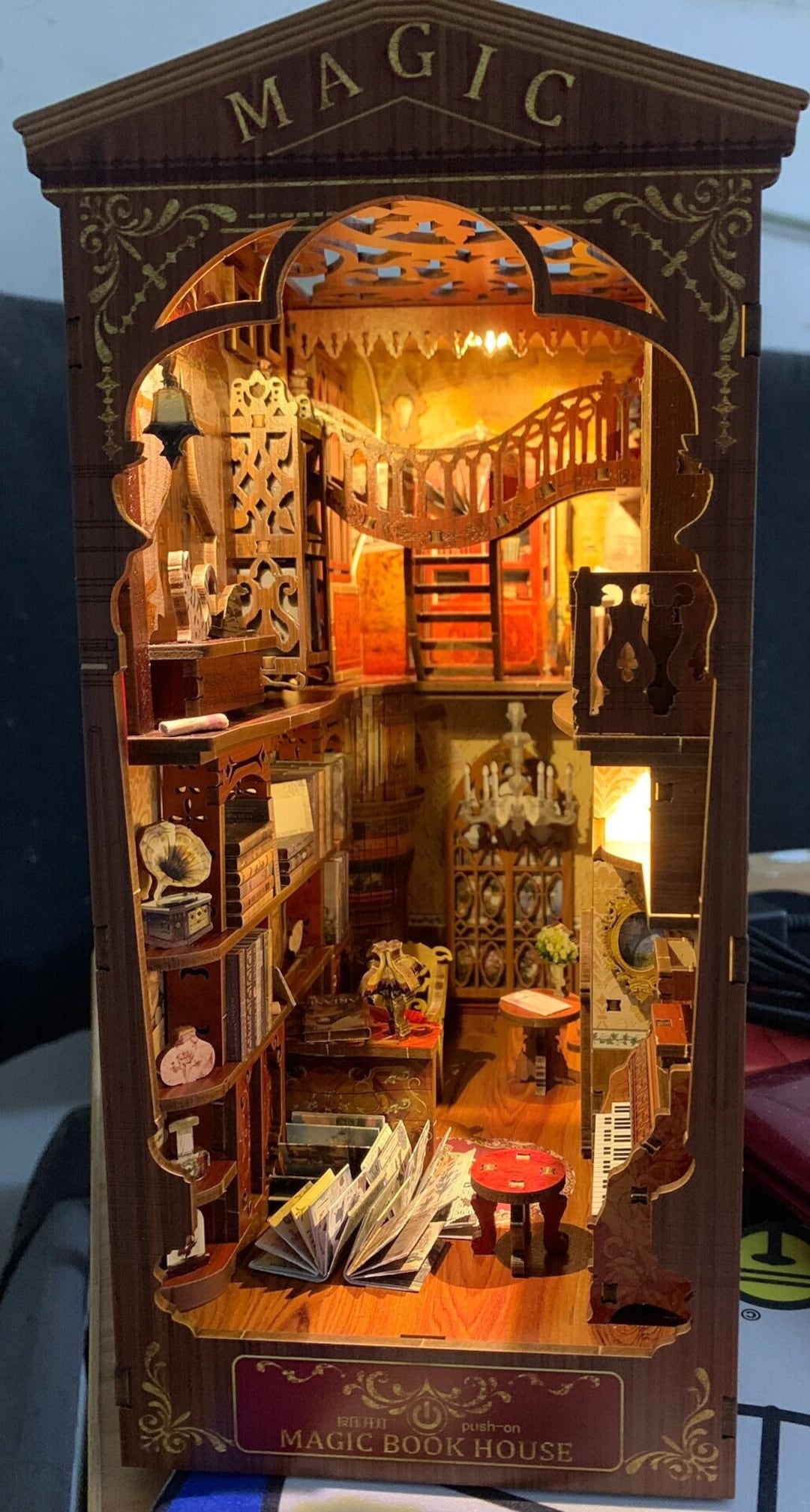 Magic Book House 3D Bookshelf, Assembled DIY, DIY Magical Bookends, 3D ...