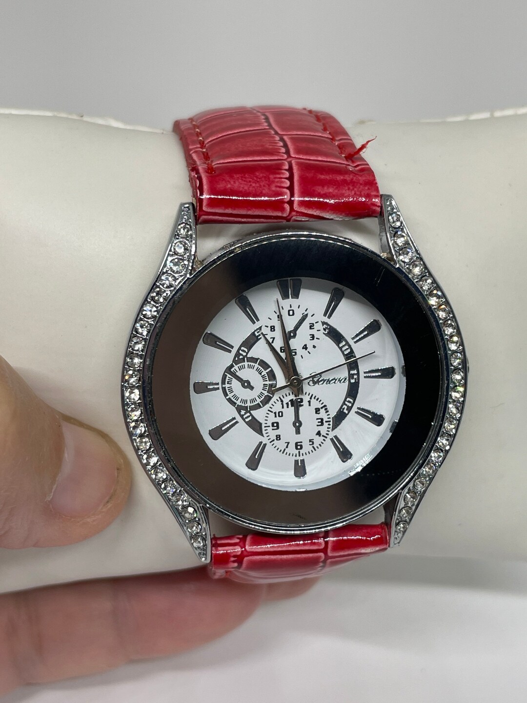 Vintage Geneva Ladies Rhinestone Watch - Etsy