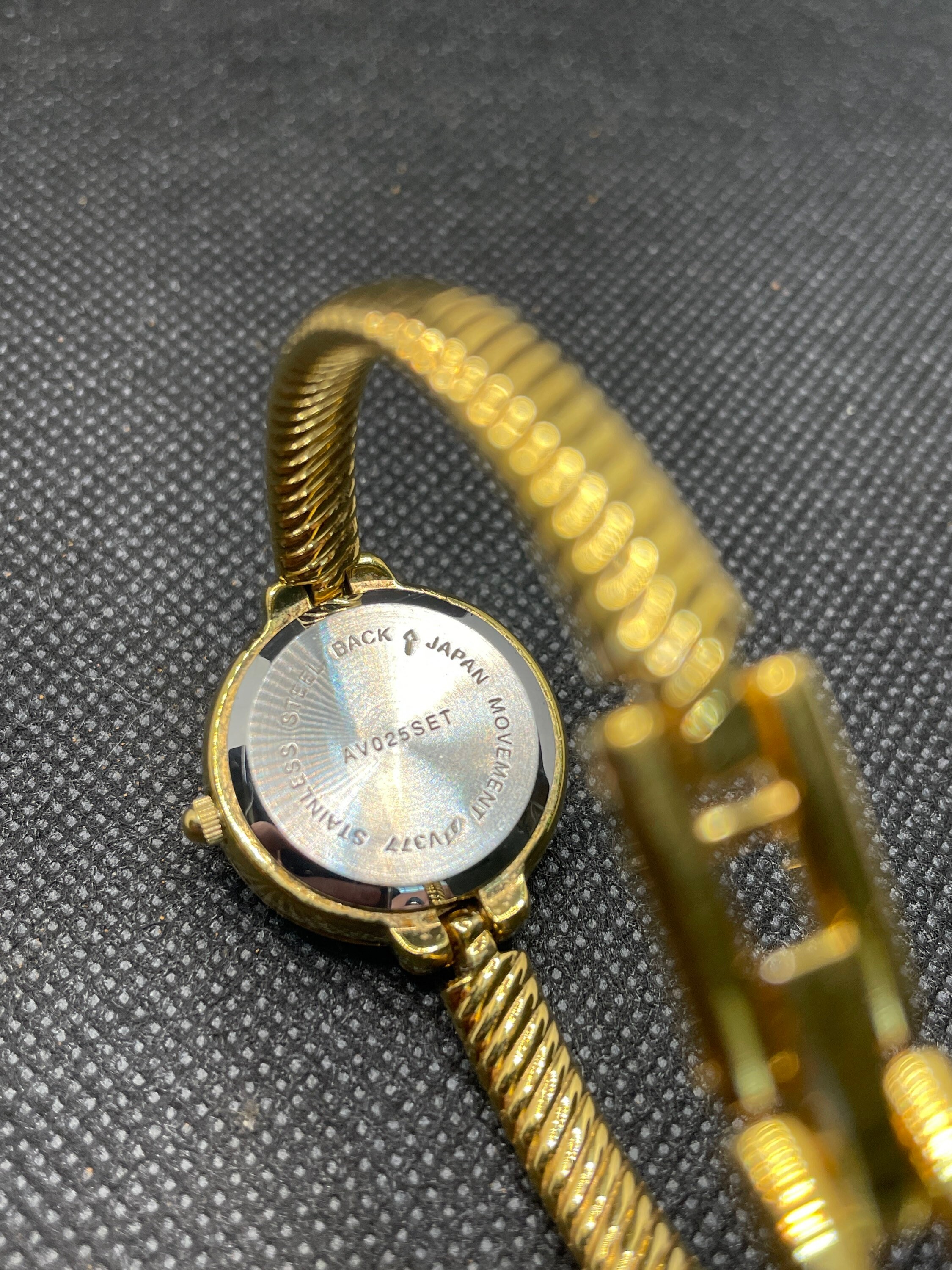 Vintage Gold Tone Ladies Bangle Watch. - Etsy