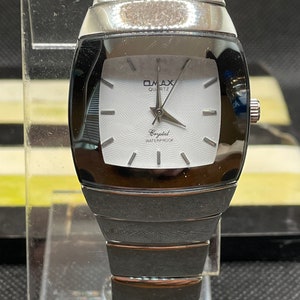 Vintage Qmax Silver Tone Ladies Watch. - Etsy