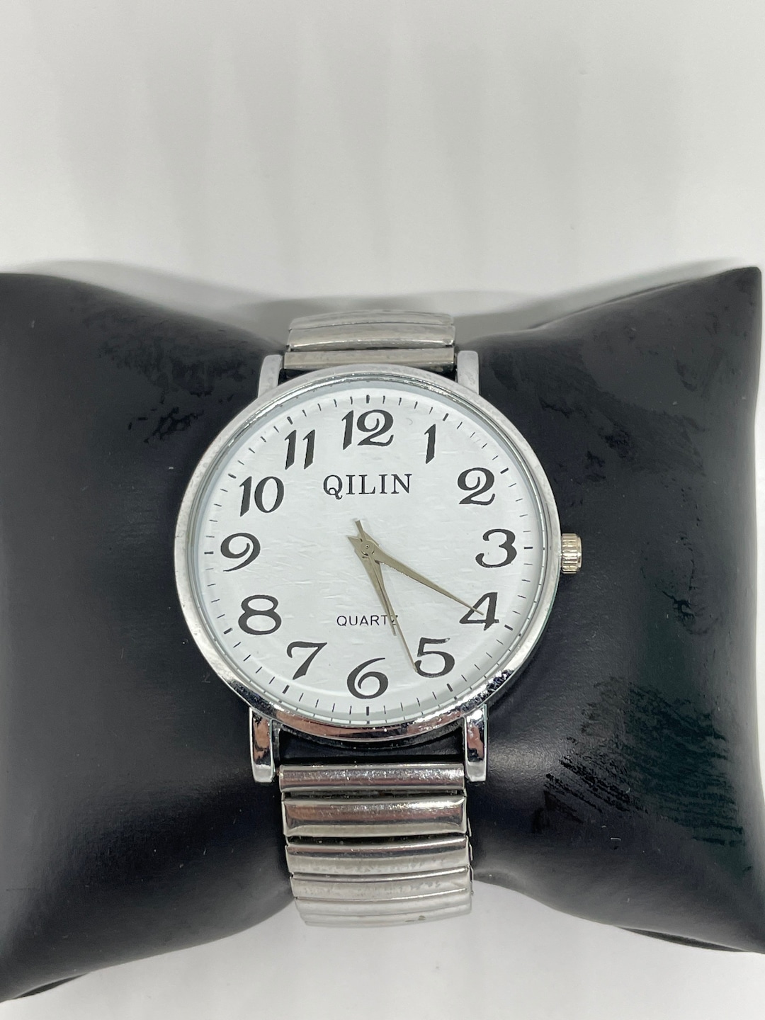 Vintage Qilin Men’s Watch - Etsy
