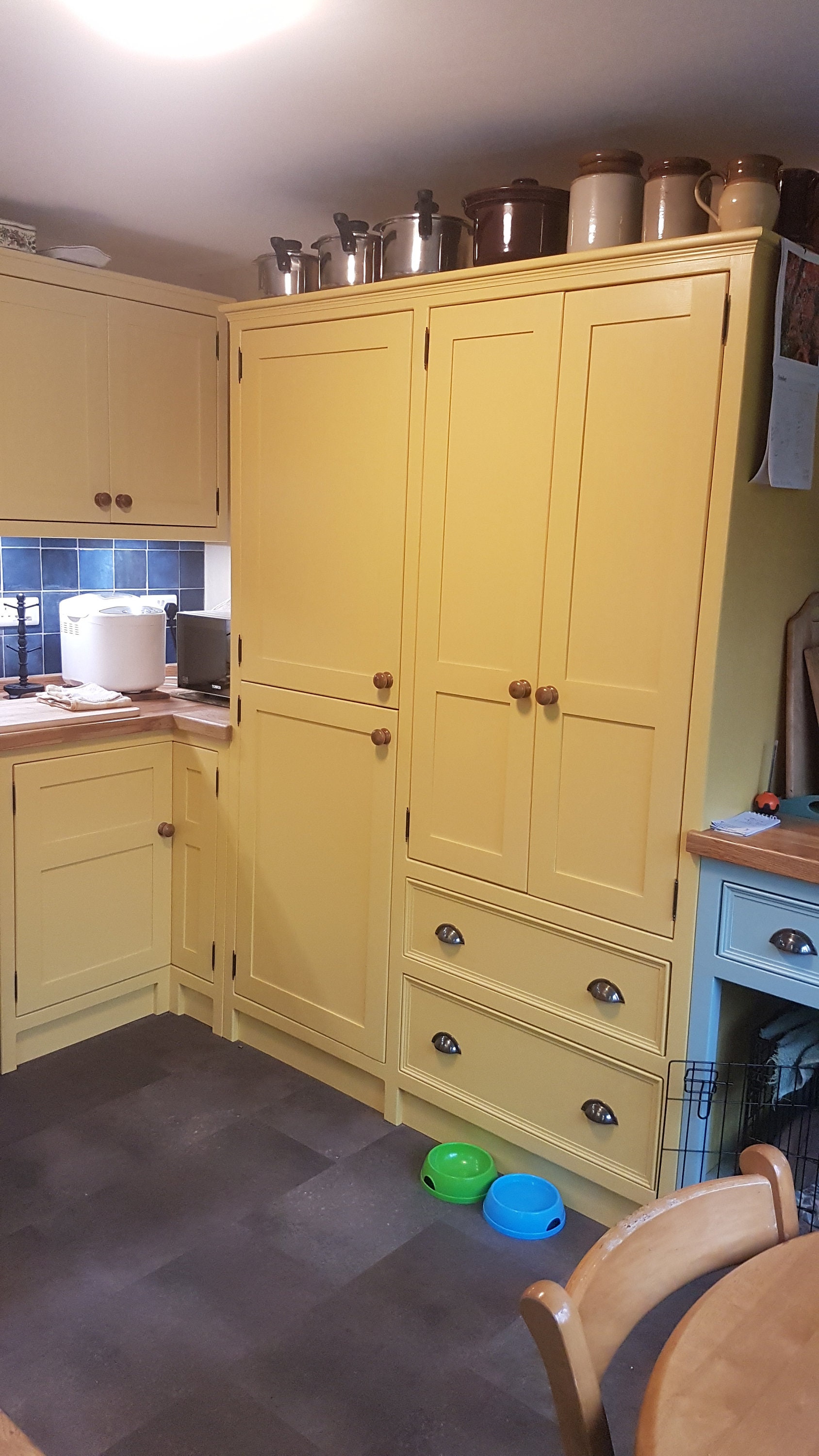 Handmade Traditional Freestanding Shaker Style Cottage Kitchen Painted ...