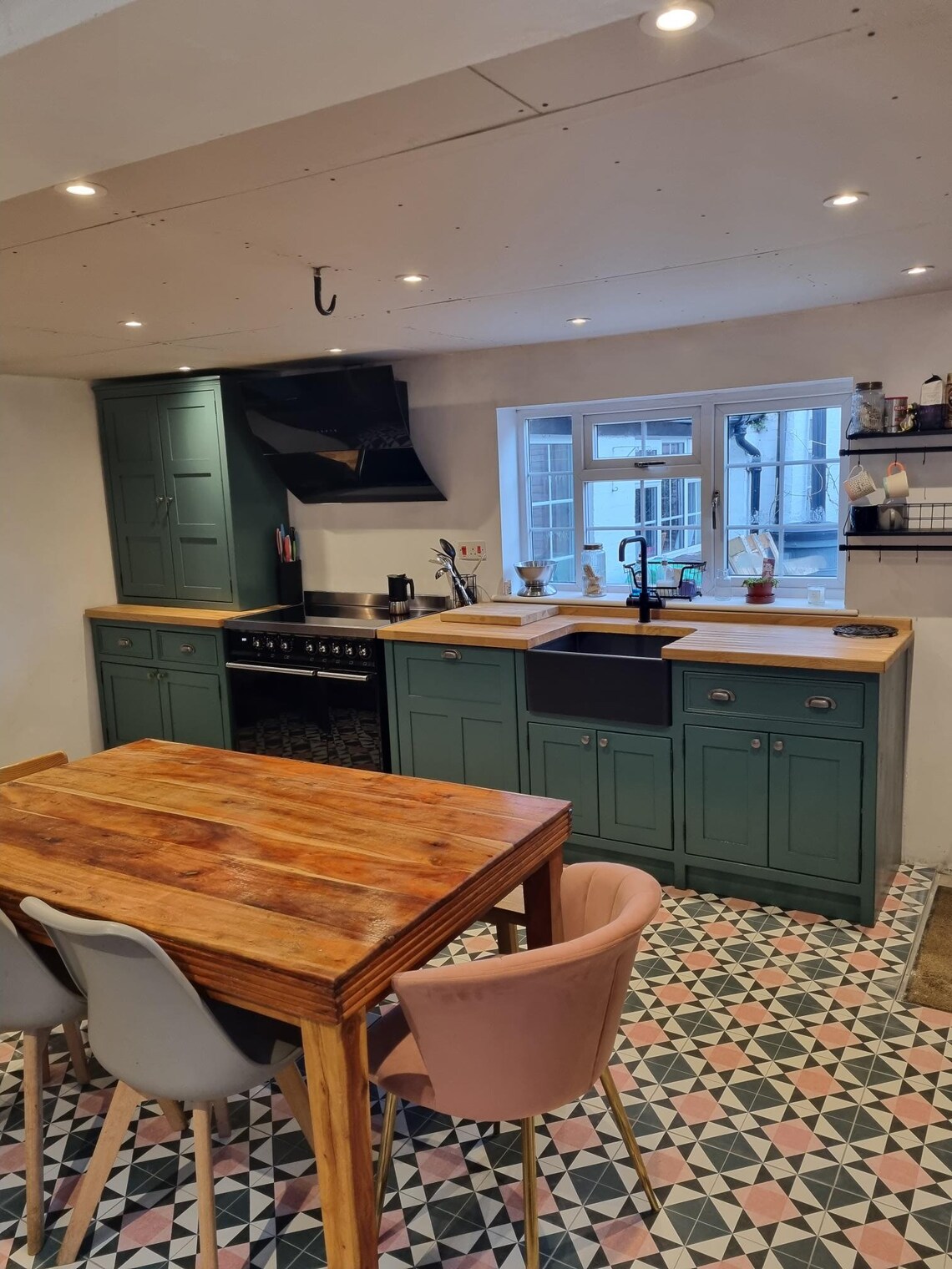 Freestanding Kitchen Units Finished in 'inchyra Blue' With Black ...