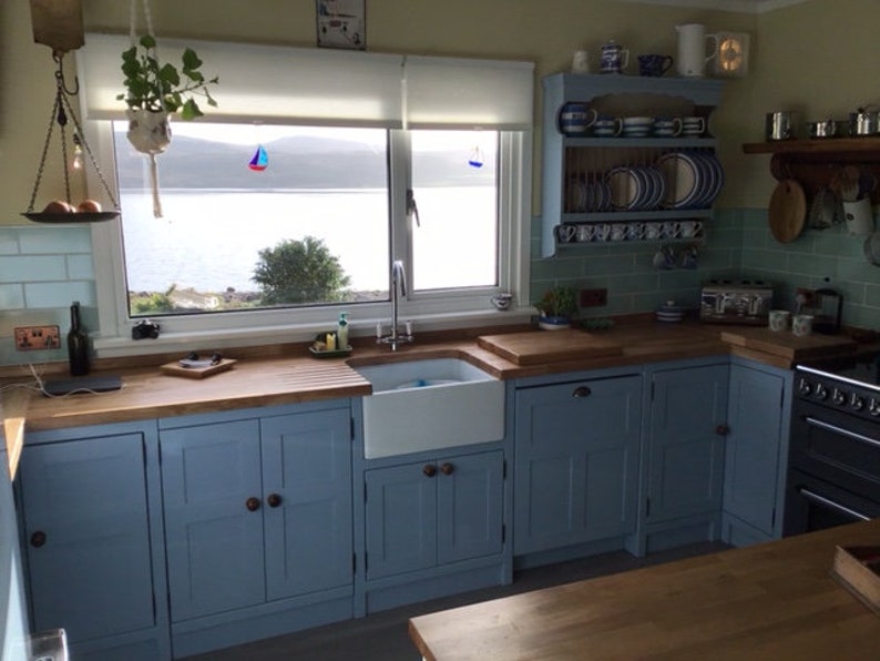 Handmade Traditional Freestanding Shaker Style Cottage Kitchen Painted ...