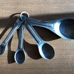 Vintage Metal Measuring Spoons - Kitchen Decor (set of 4 With Ring) - Etsy