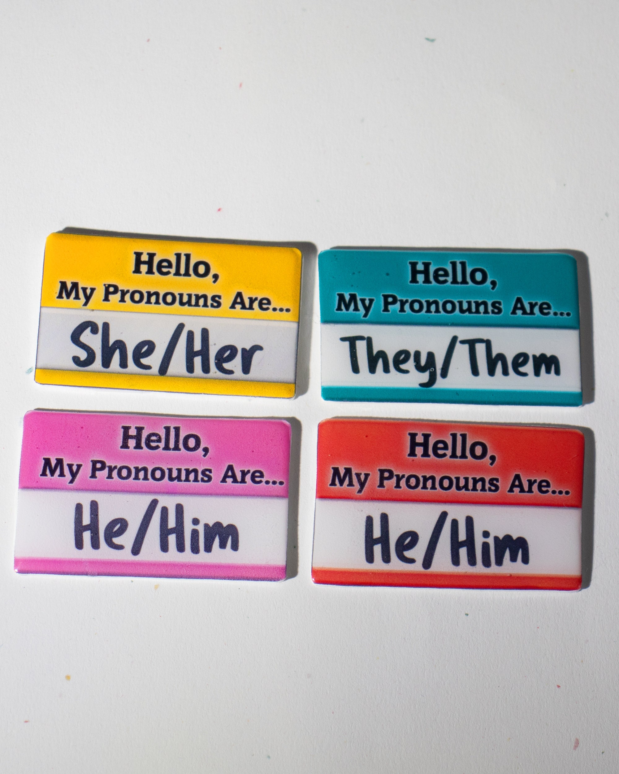 Custom Name Tag Pronoun Pins - Etsy UK