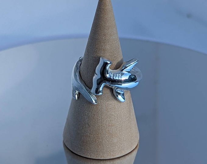Great White Shark Ring - Etsy