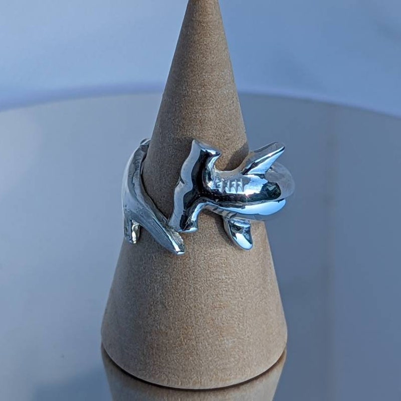Shark Ring - Etsy