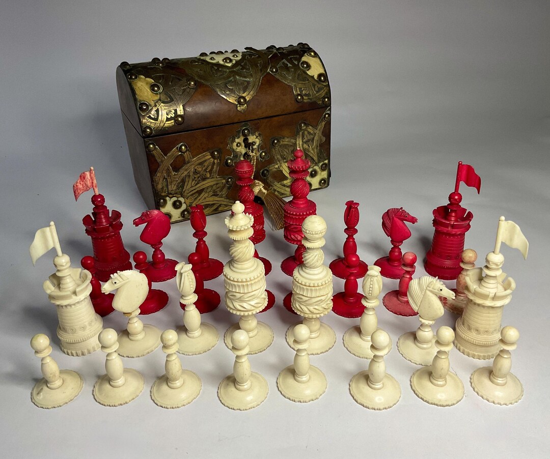 Large Antique Barleycorn Bone Chess Set in Brass Banded Box. - Etsy