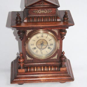 Oak Cased Mantel Clock and Key. Pagoda Style With Brass Decor. - Etsy