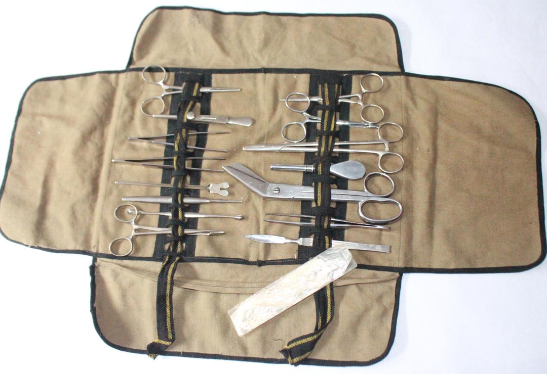 Vintage WWII Military Surgical Field Kit. Vintage Surgical, Vintage ...