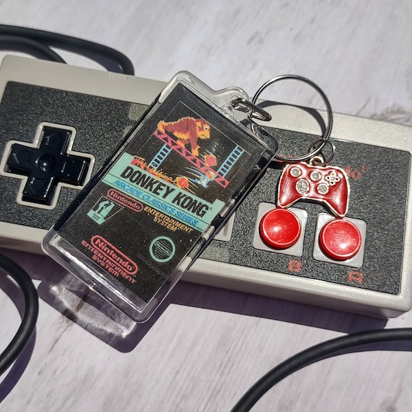 Donkey Kong Keychain - Etsy