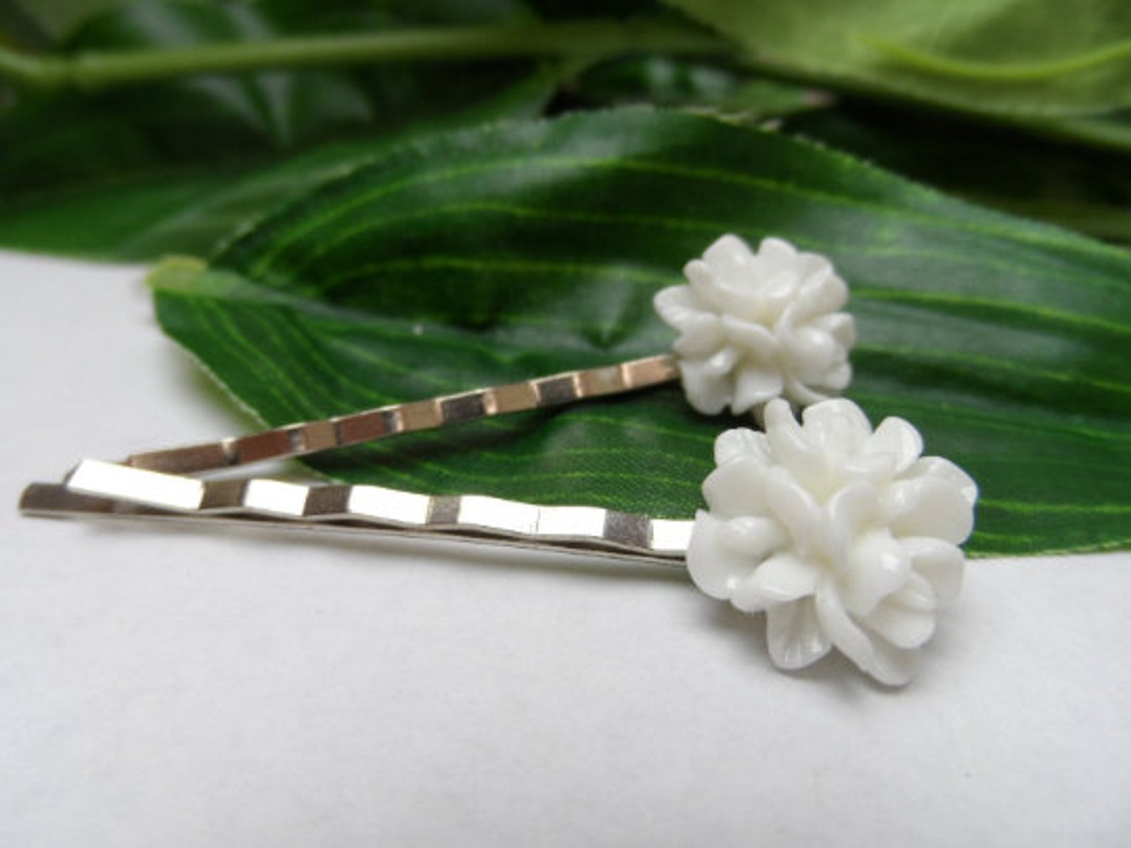 Set of 2 Bridal white flower Bobby Pin hairclips wedding | Etsy