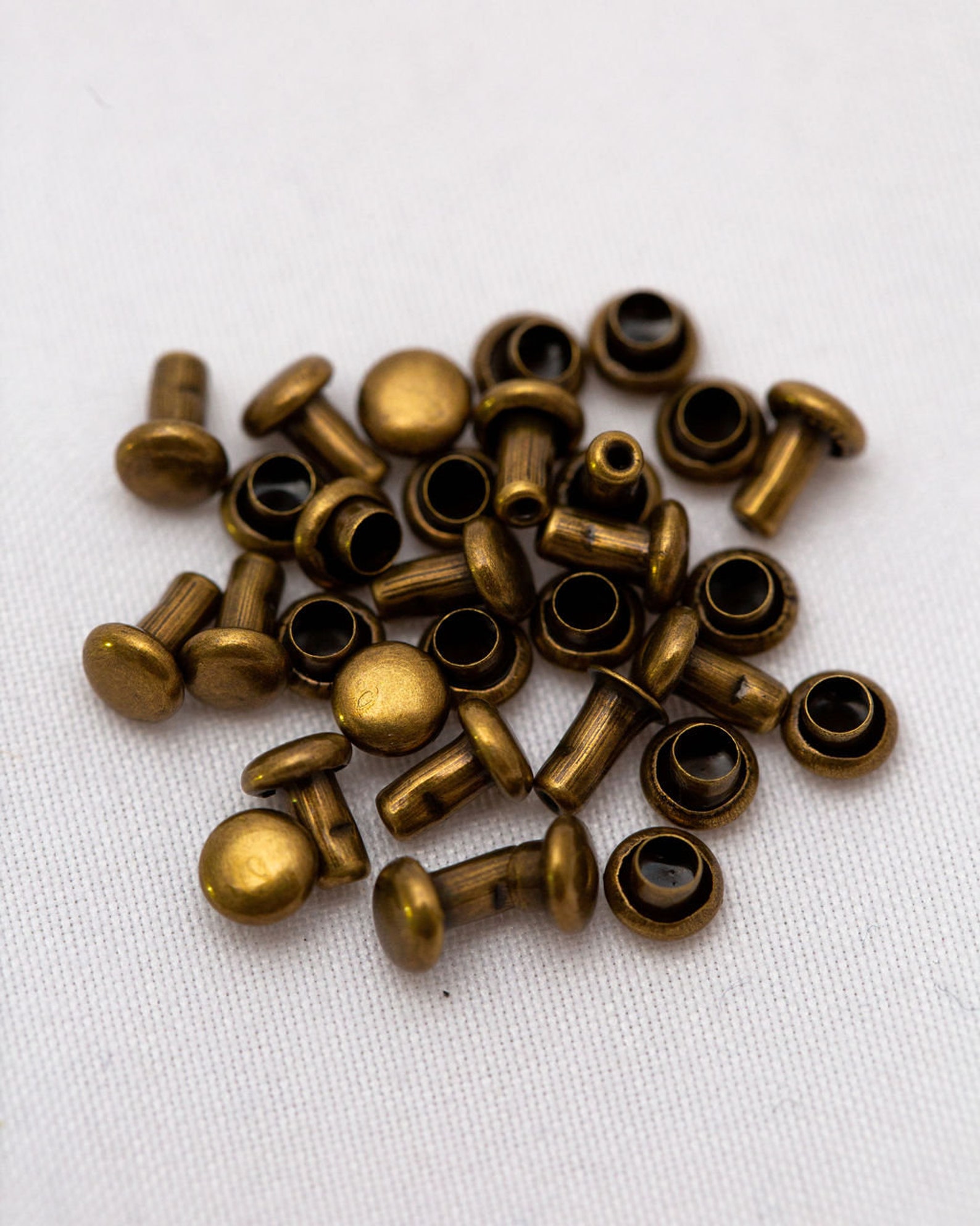 Bronze Rivets for Leather - 100ct 5/16" Bronze Cap Rivet Studs - Fast ...