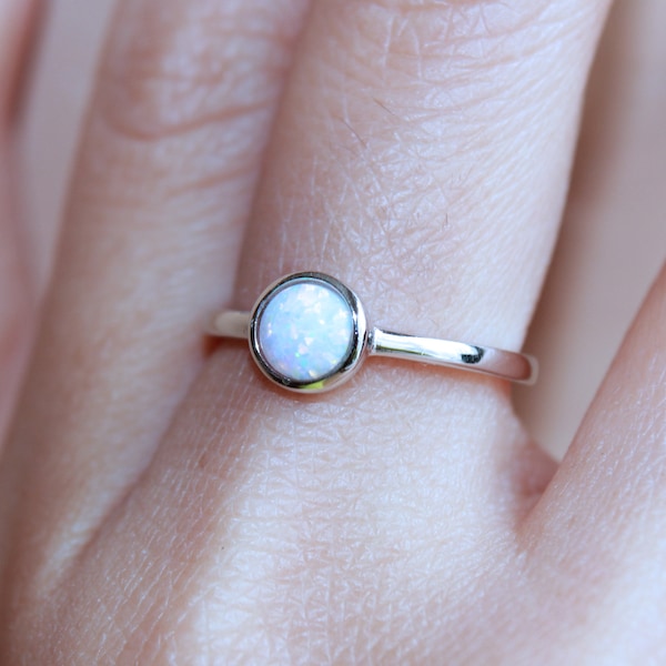 Simple Opal Ring - Etsy