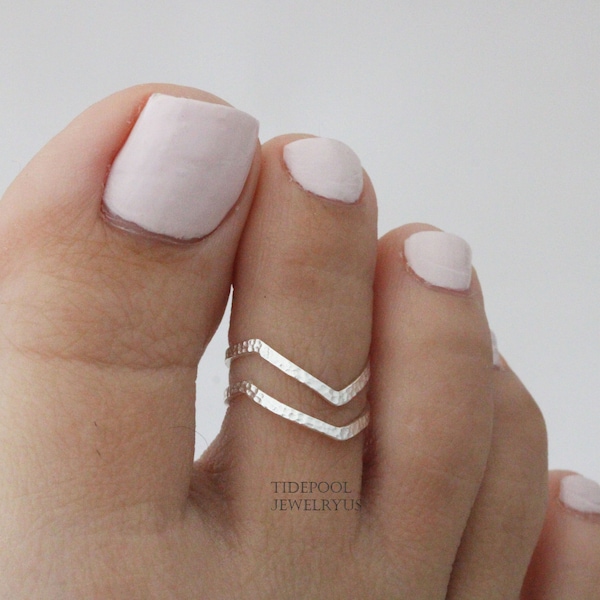 Double Toe Rings - Etsy
