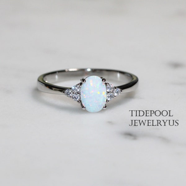 Simple Opal Ring - Etsy