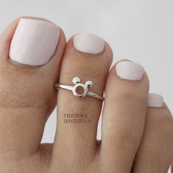 Mickey Mouse Ring - Etsy