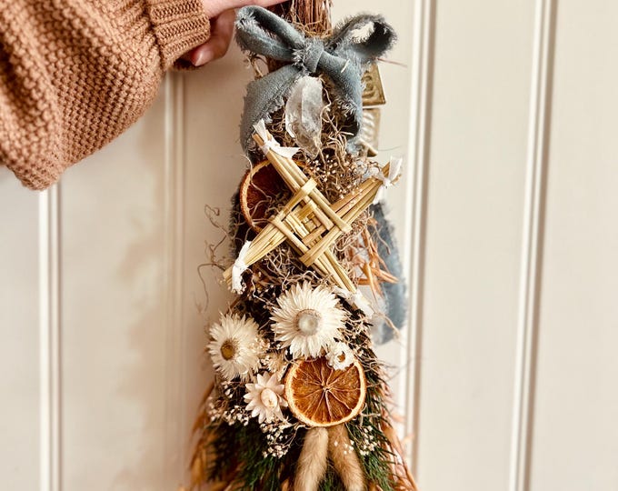 Witch Broom for Imbolc, Brigids Cross, Dried Florals, Crystal Quartz ...