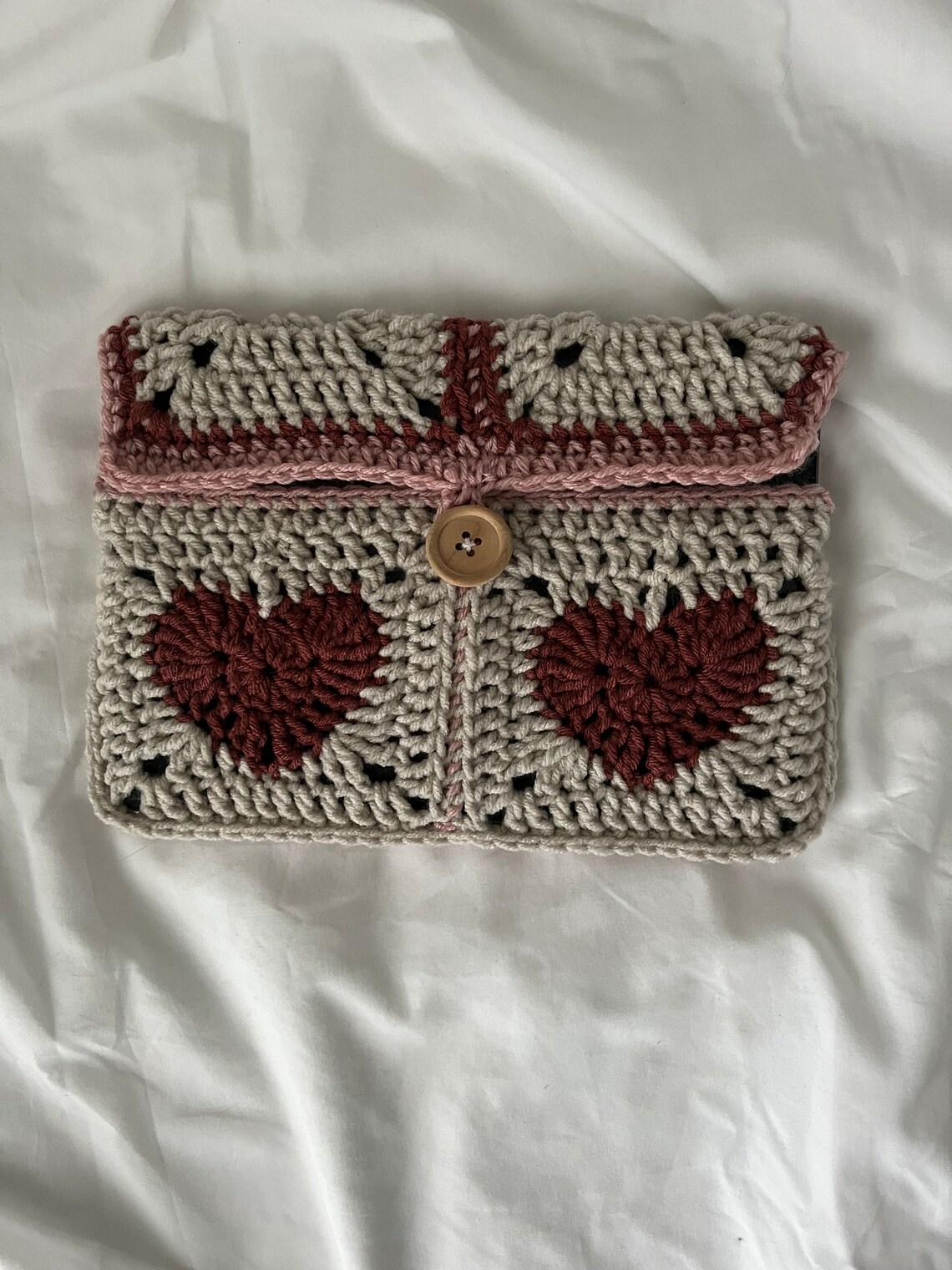 Crochet Heart Sleeve Book Cover iPad Case Book Sleeve Crochet Heart ...