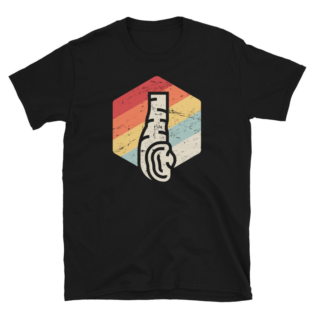 Distressed Geoduck T-shirt / Funny Geoduck Hunting & Geoduck Season ...