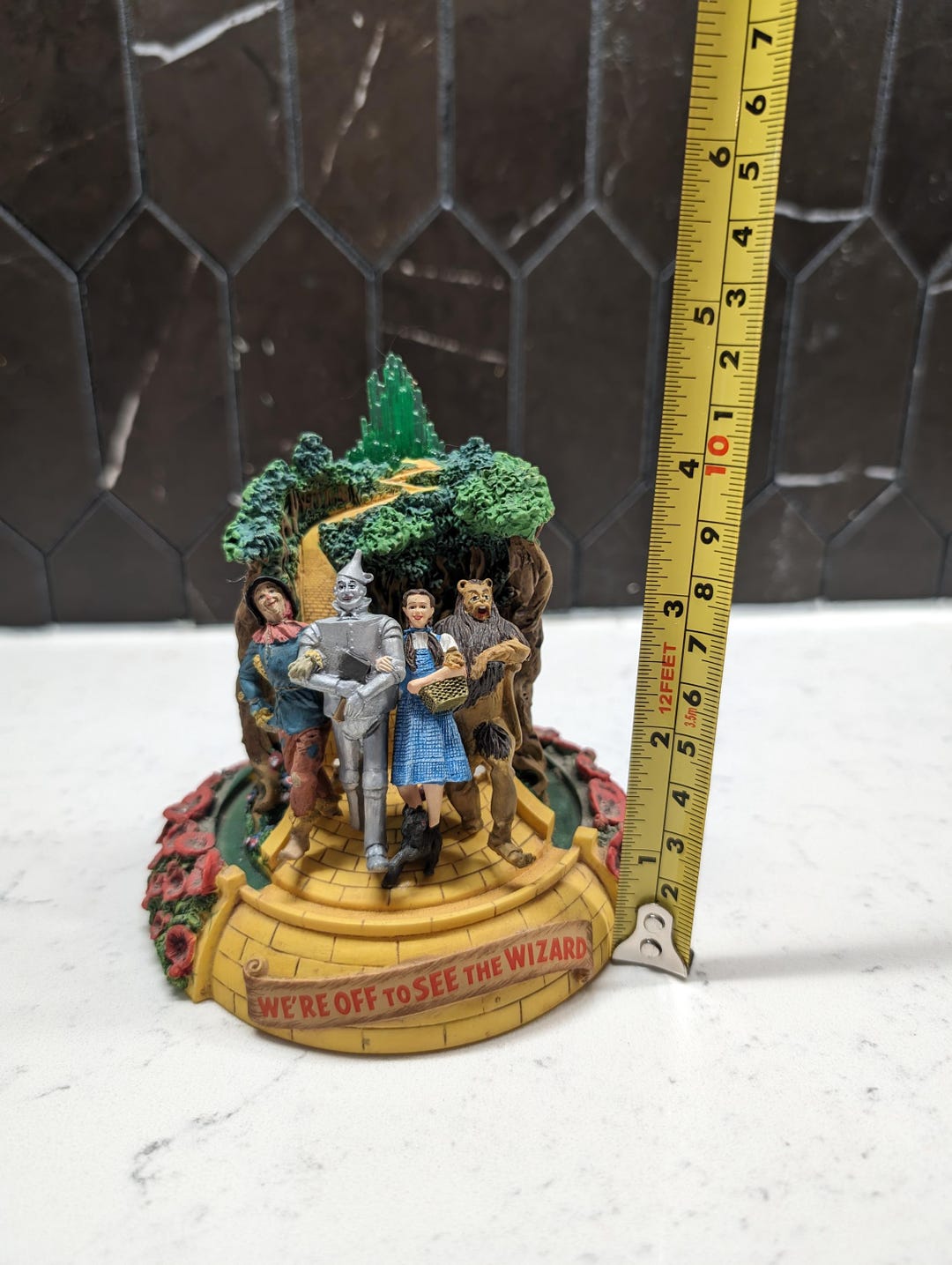Wizard of OZ we're off to See the Wizard Music Box by the Franklin Mint ...