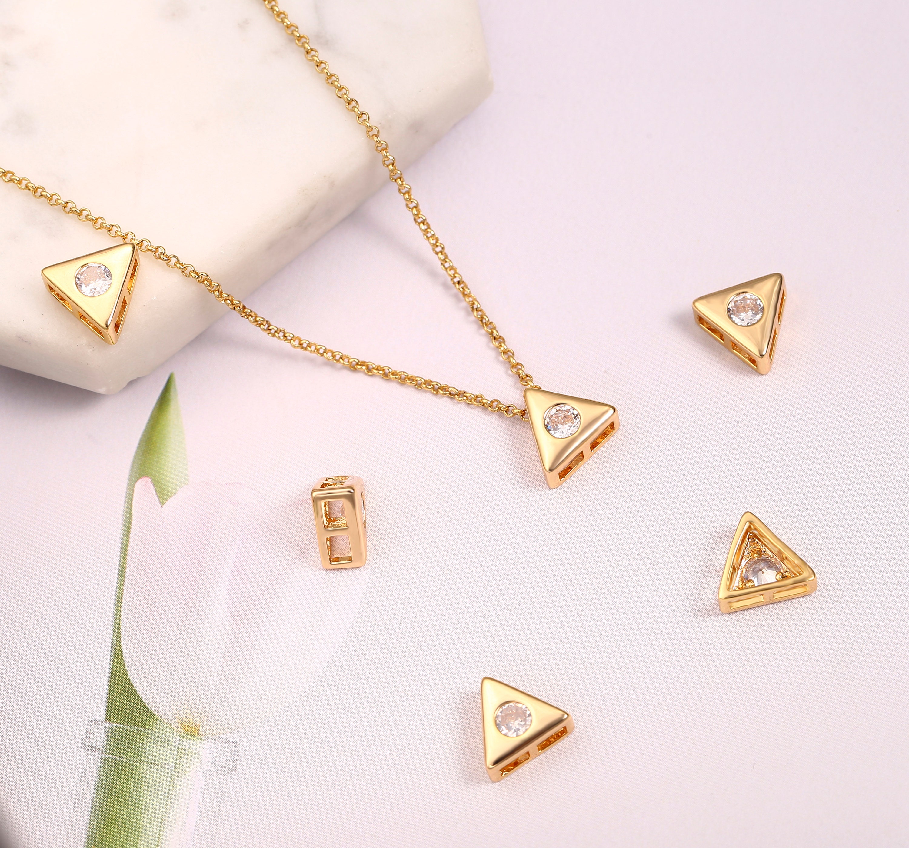4pcs 18k Shiny Gold Triangle Charms Pendant8x4mm CZ - Etsy UK