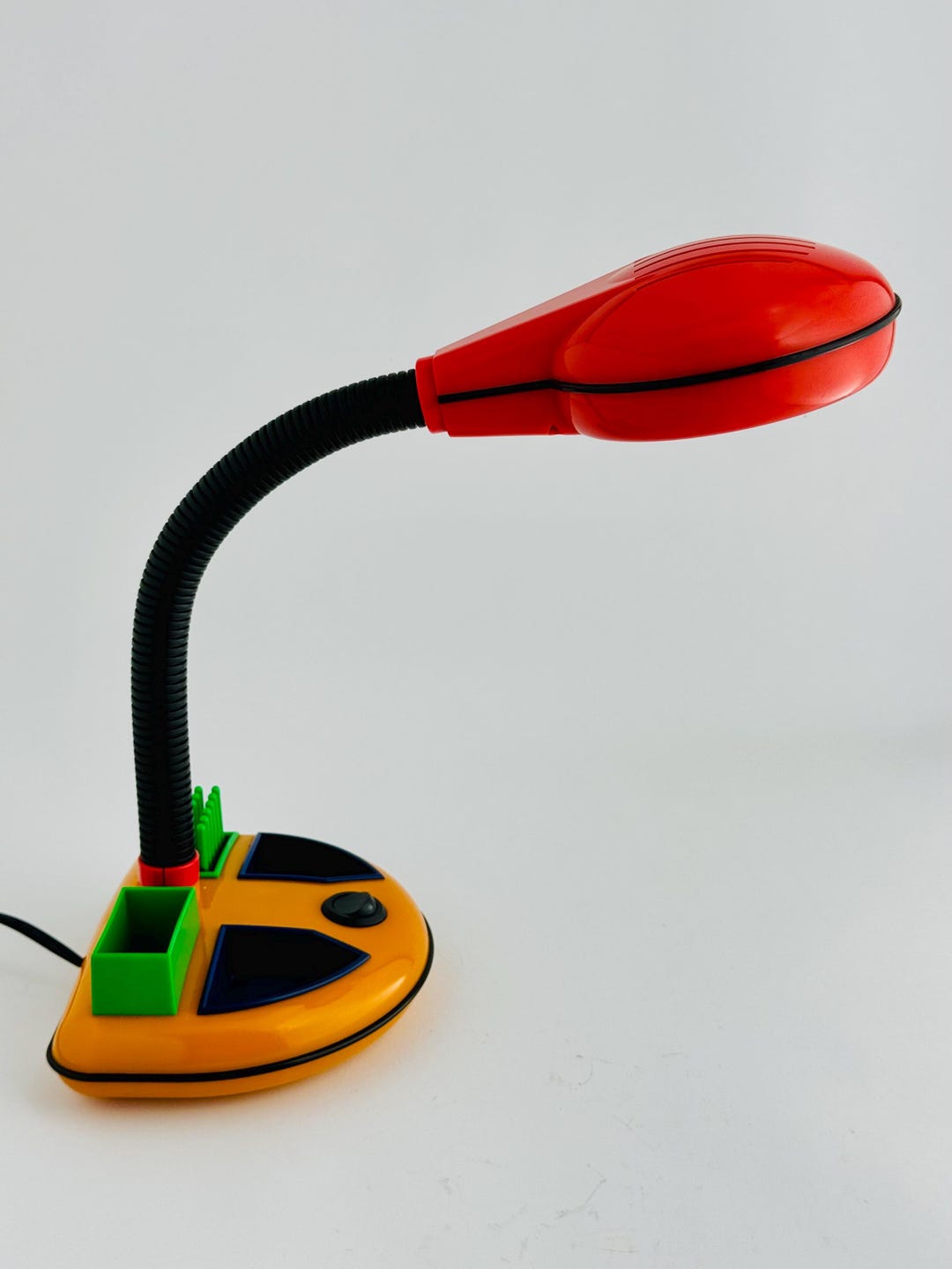 Vintage 1985 Rabbit Tanaka Desk Lamp With Organizer – Memphis Milano ...