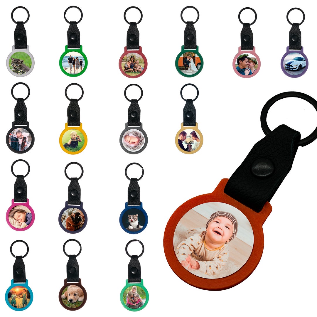 Round Photo Keychain Can Be Personalized With Your Desired Photo as a ...