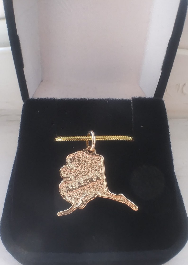 Map of Alaska State 14K Gold Vintage Charm for Bracelet or - Etsy