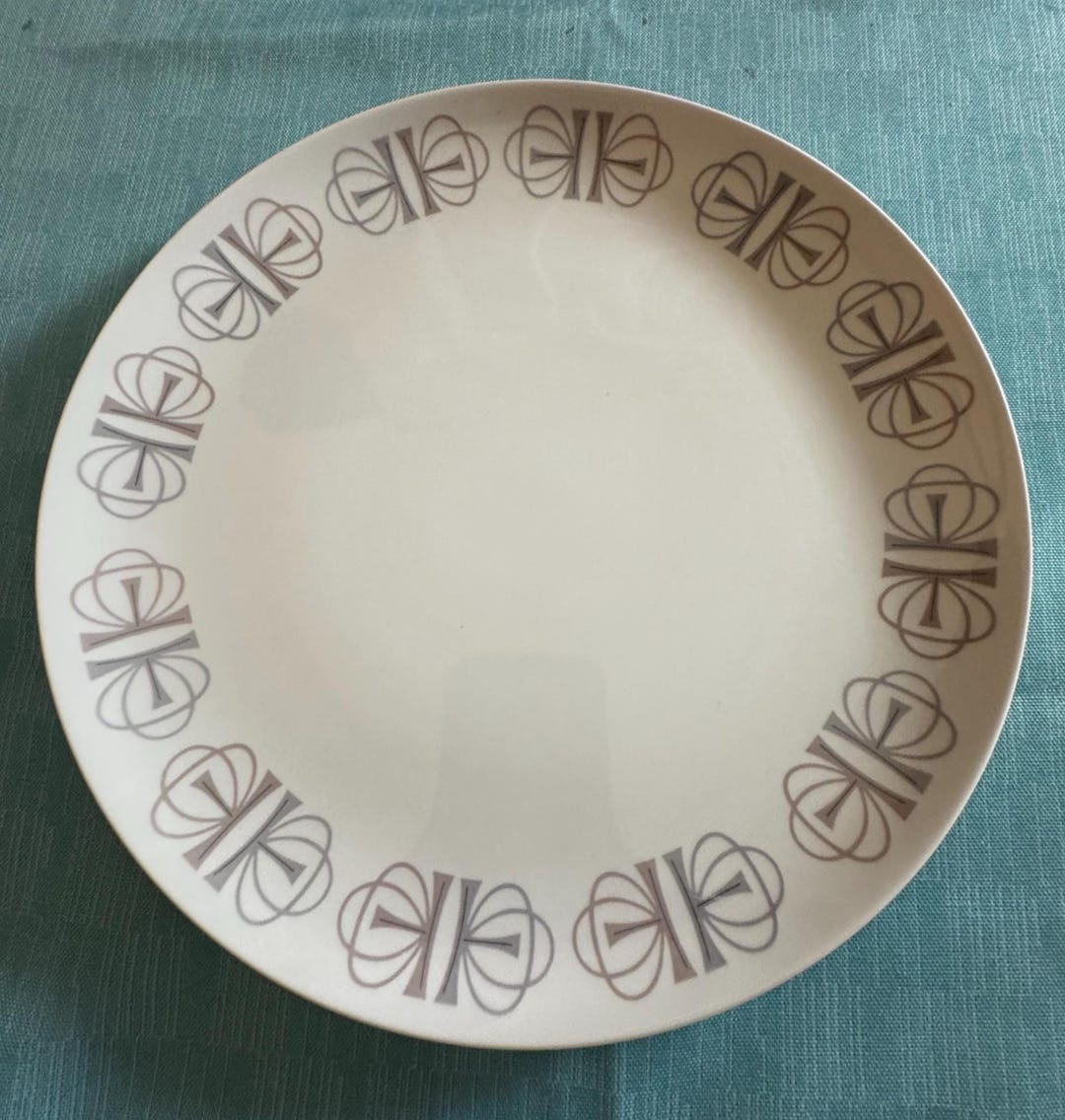 VTG Franciscan “merry Go Round” Whitestone, Gray and Mauve on a off ...