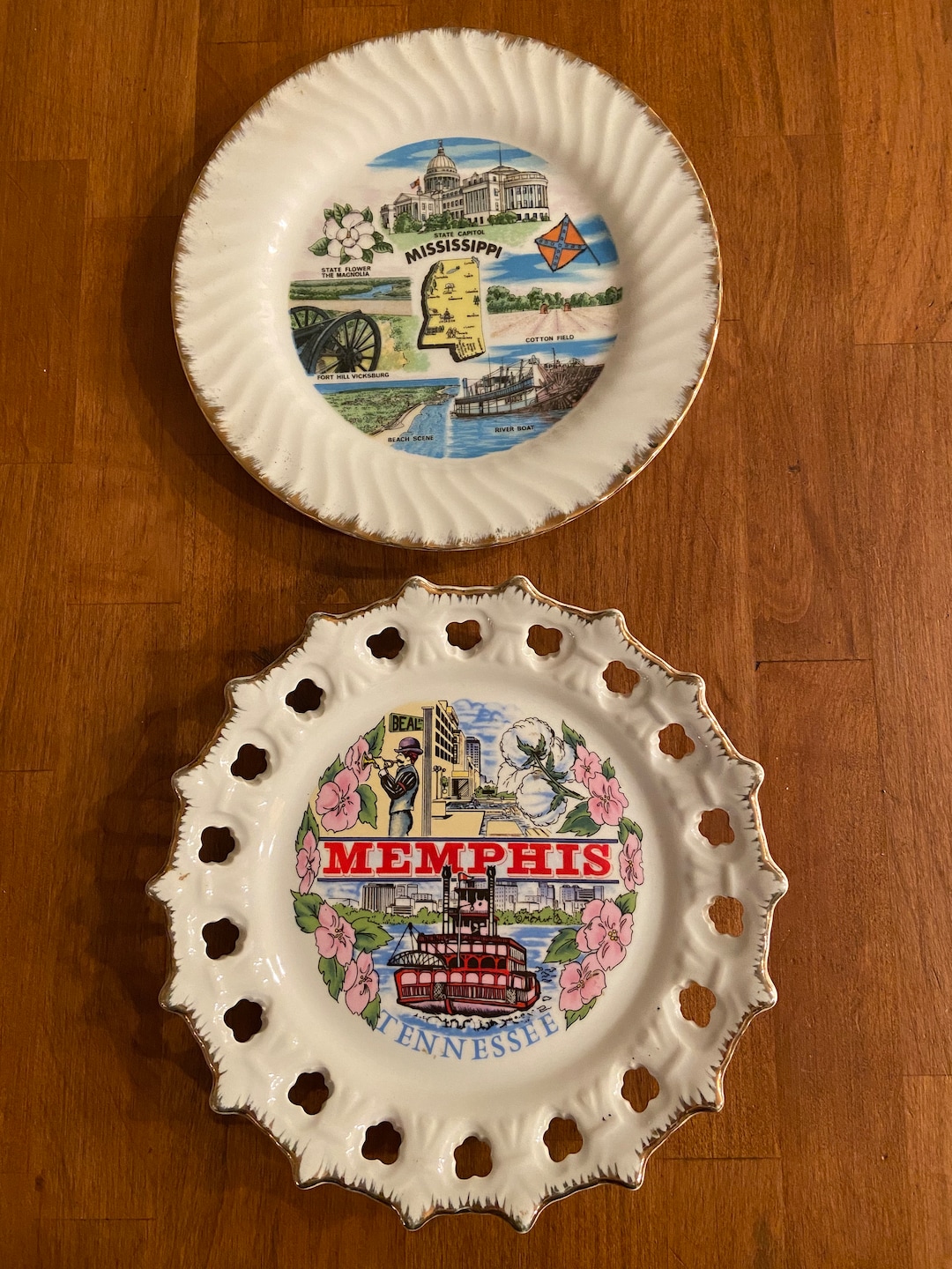 Vintage Memphis or Mississippi State Souvenir Plates With Map of ...