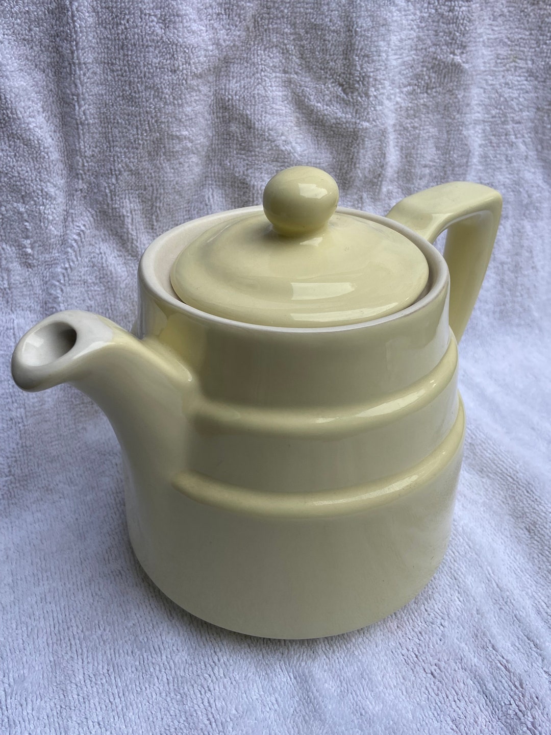 Coorsite Pale Yellow Tea Pot 1930’s/40’s - Etsy