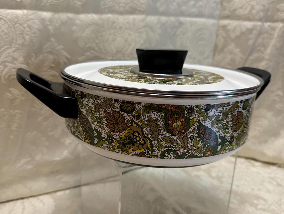70’s Porcelain Enameled Cookware With Paisley Design in Avocado Greens ...