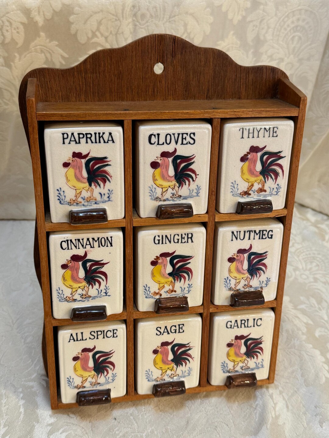 VTG 1950s Wooden Spice Wall Rack With 9 Ceramic Containers With a ...