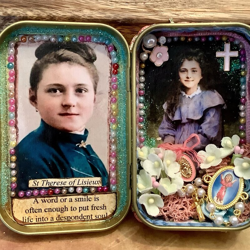 Catholic Pocket Shrine - Etsy