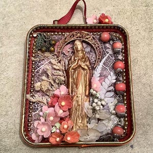 Hanging Shrine, Diorama, for the Virgin Mary, Divine Mother, Catholic ...