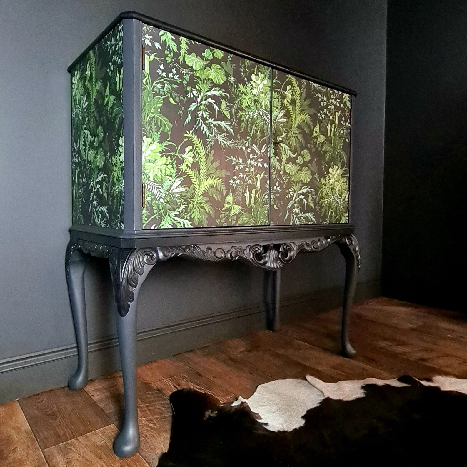 Bespoke Cocktail Cabinet/drinks Cabinet. Green and Black, Queen Ann ...