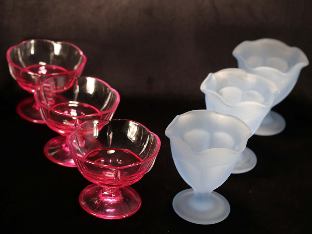 Vintage Glass Sundae Cups Pink Sundae Bowls Blue Sundae Dishes Summer ...