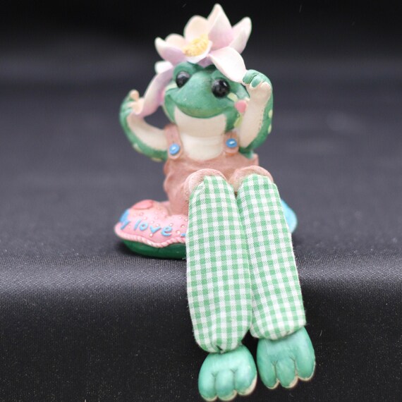 Vintage Ceramic Shelf Frog froglegs Collection by Artist | Etsy