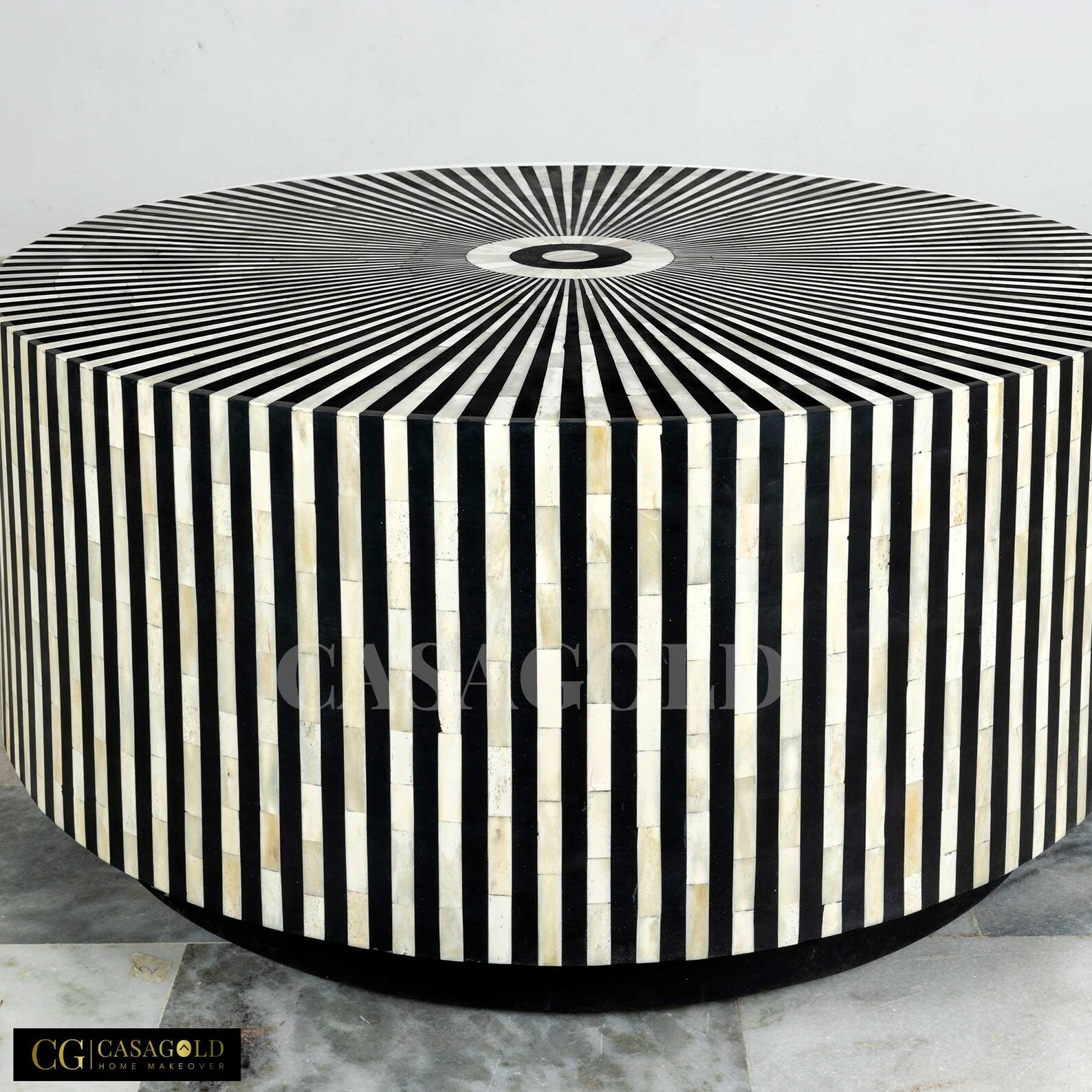 Makayla Inlay Round Coffee Table / Mother of Pearl Coffee Table Center ...