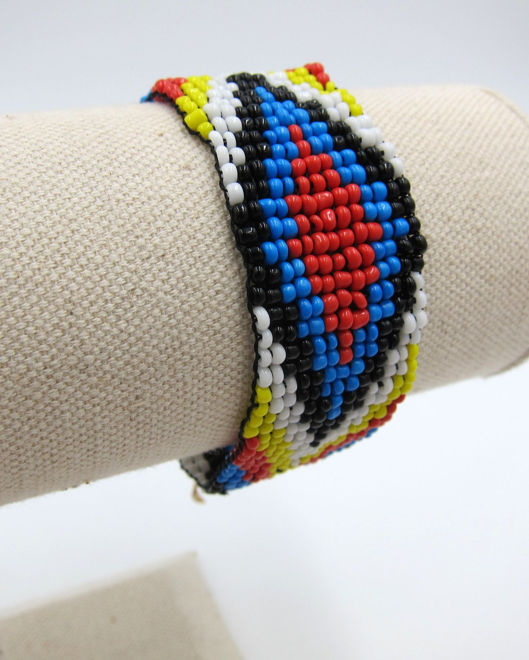 Traditional Native American Style Seed Bead Bracelet Adjustable Size 1 ...