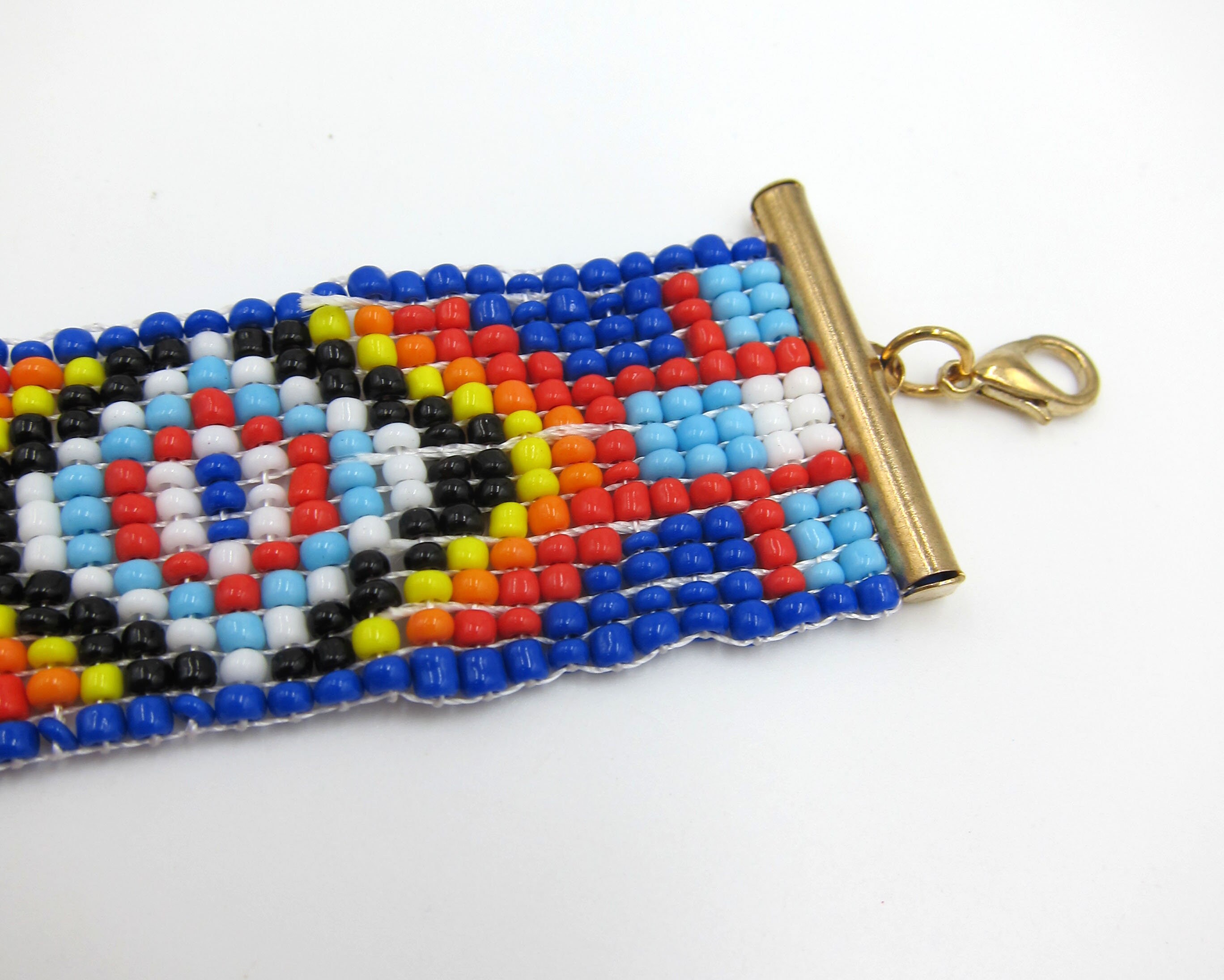 Traditional Native American Style Seed Bead Bracelet | Etsy