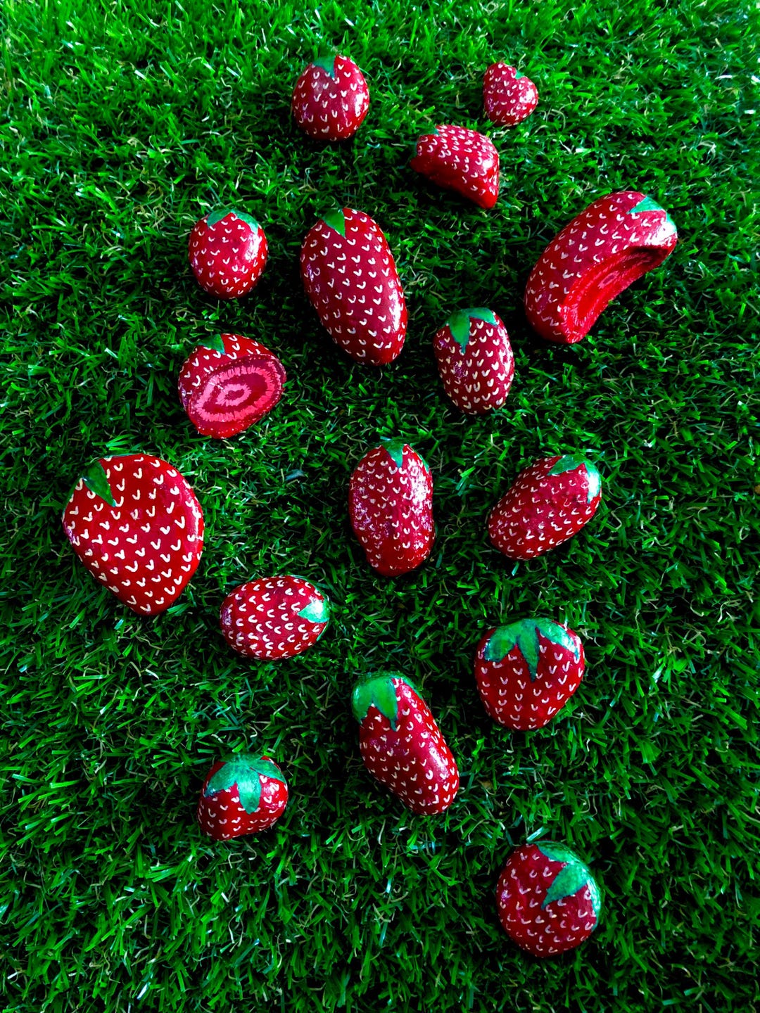 Garden Strawberry Stones/rocks/pebbles (mini Version) - Etsy