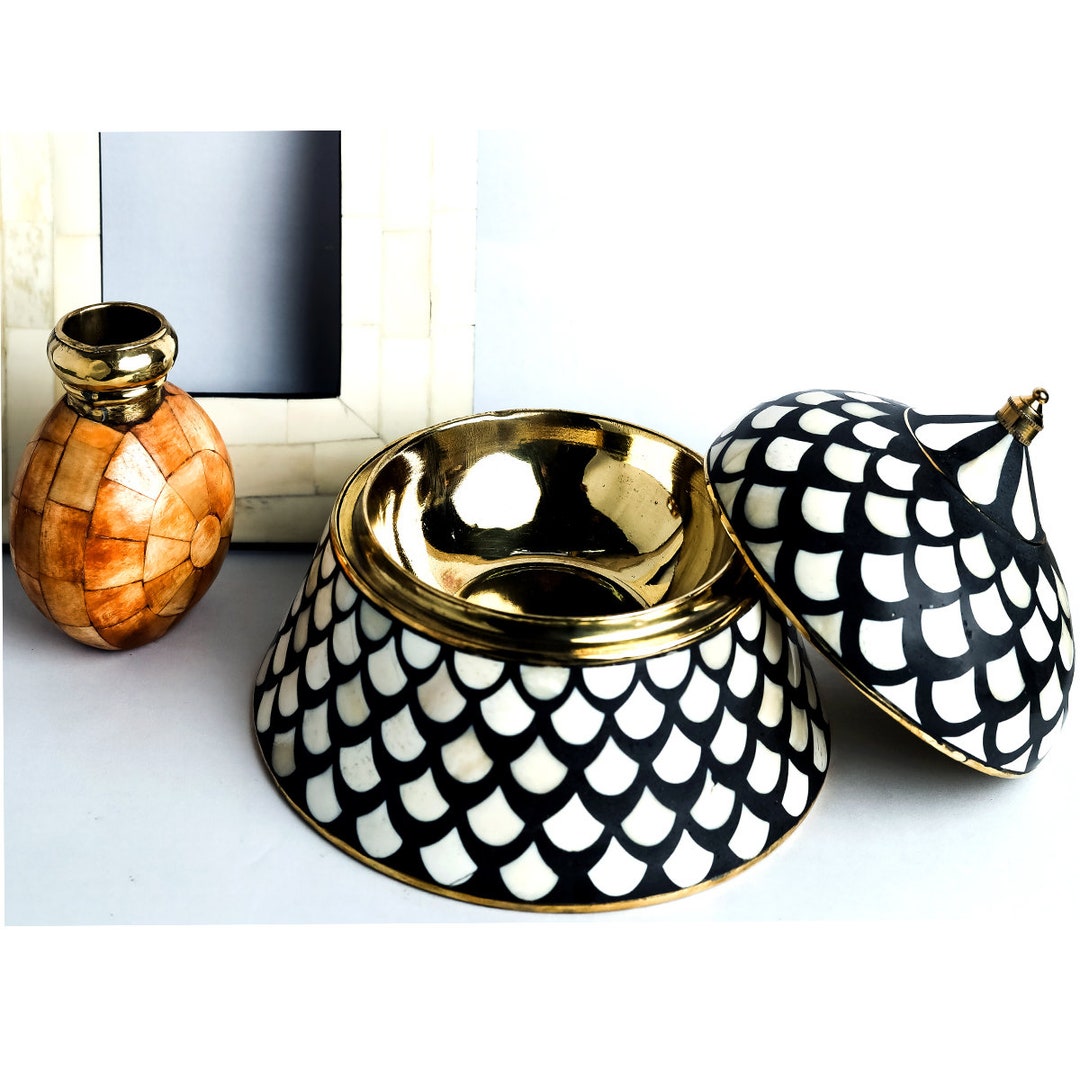 Handmade Bone Inlay Fish Pattern Round Suri Box / Jewelry Box ...